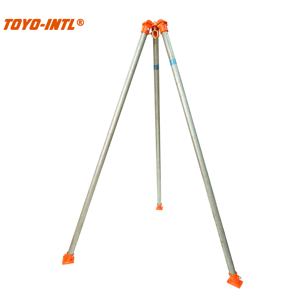 TOYO-INTL Steel pipe Tripod - TOYO-INTL
